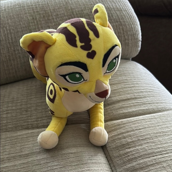 Disney | Toys | Disney From The Lion Guard Fuli Cheetah Member Of The ...